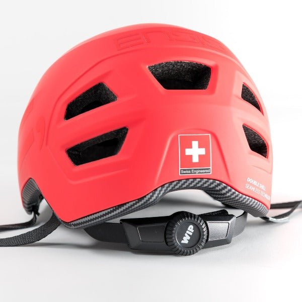 Ensis Double Shell hjelm Rød – Fluid.no